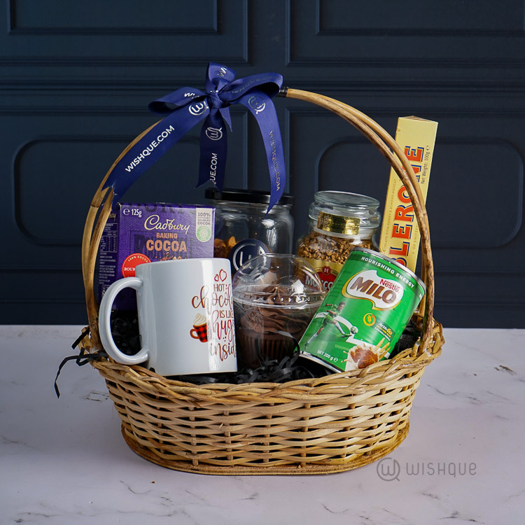 Sweet Tooth Selection Gift Basket - Gourmet Food Hampers | Wishque