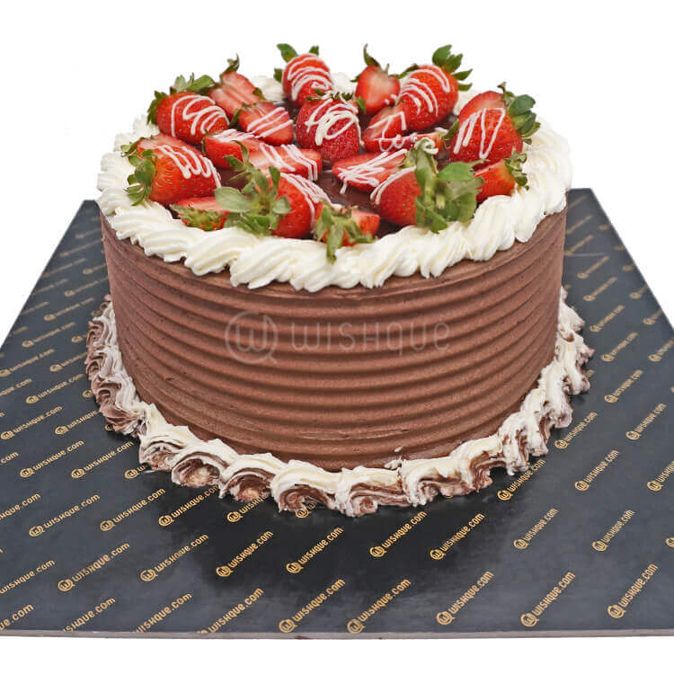 Strawberry Chocolate Cake - Wishque | Sri Lanka's Premium Online Shop ...
