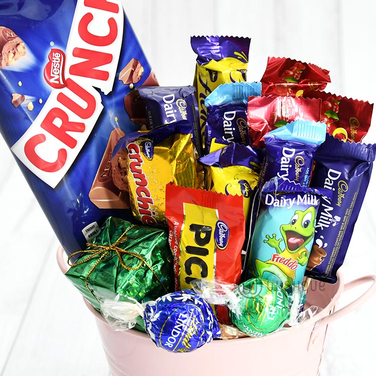 Bucket Full Of Chocolates for Christmas - Wishque | Sri Lanka's Premium ...
