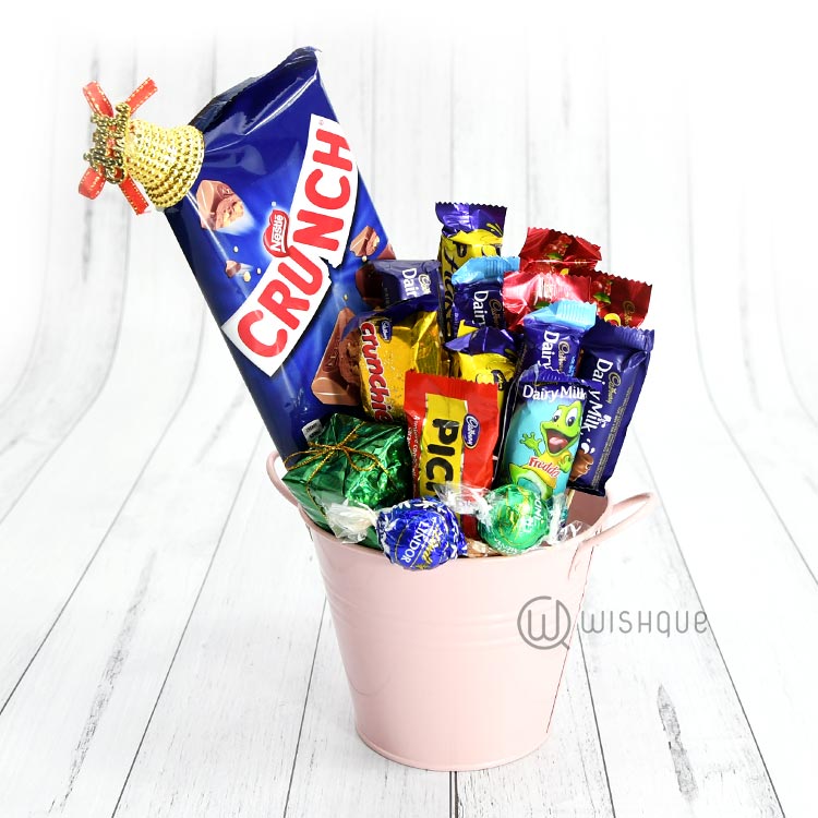 Bucket Full Of Chocolates for Christmas - Wishque | Sri Lanka's Premium ...