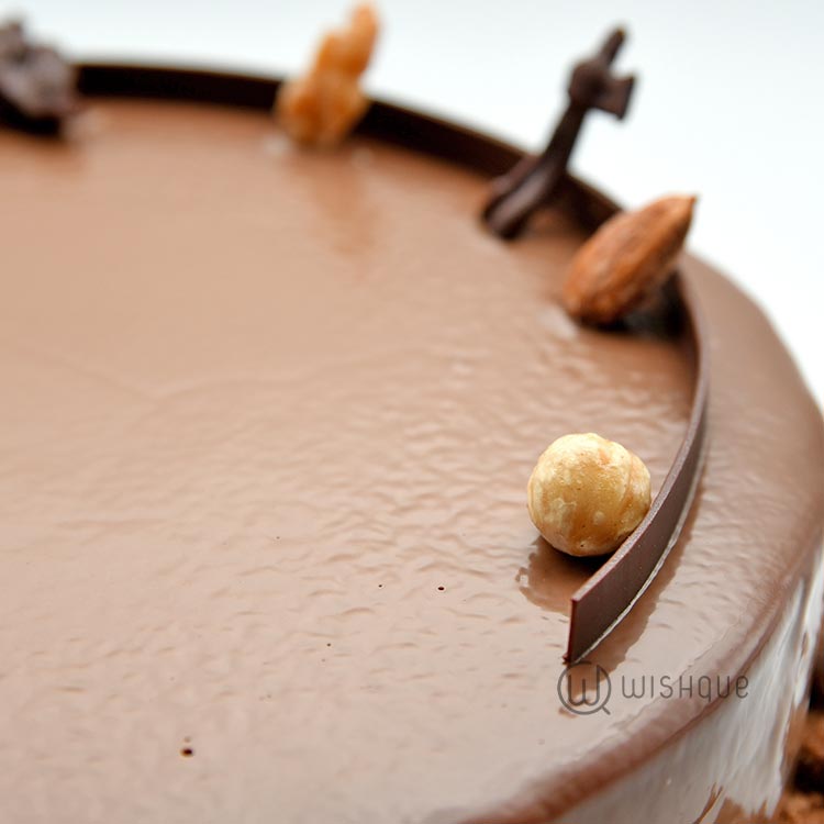 Hilton Sticky Nutty Cake - Wishque | Sri Lanka's Premium Online Shop ...