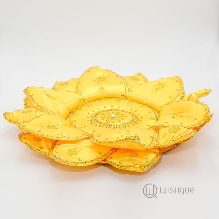 Nelum Mala (Large) - Wishque | Sri Lanka's Premium Online Shop! Send ...